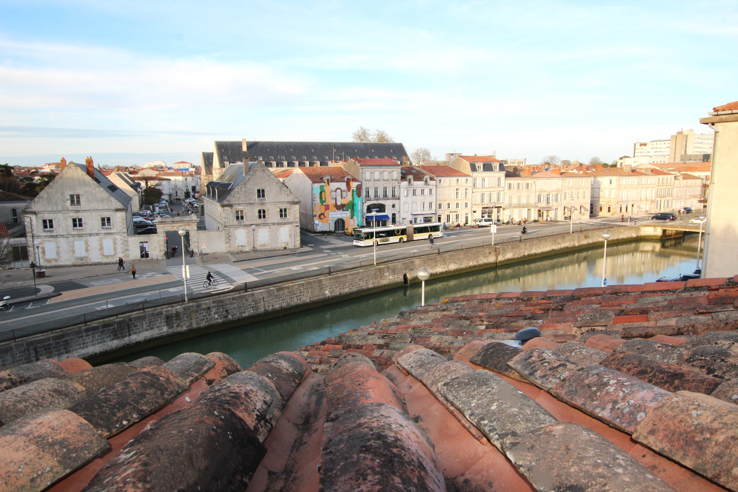 Achat Appartement : La Rochelle " St Nicolas "- Appartement T2 (17000 La Rochelle ) | Qovop ...